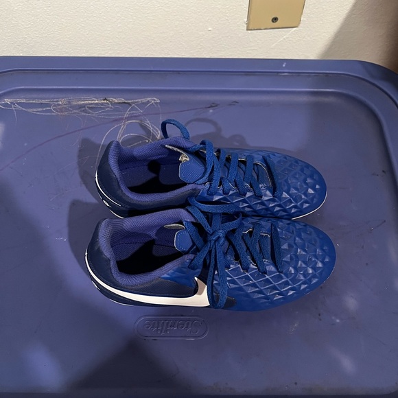 Nike | Shoes | Nike Sports Cleats Soccerfootball Boys Nike Size 2 ...